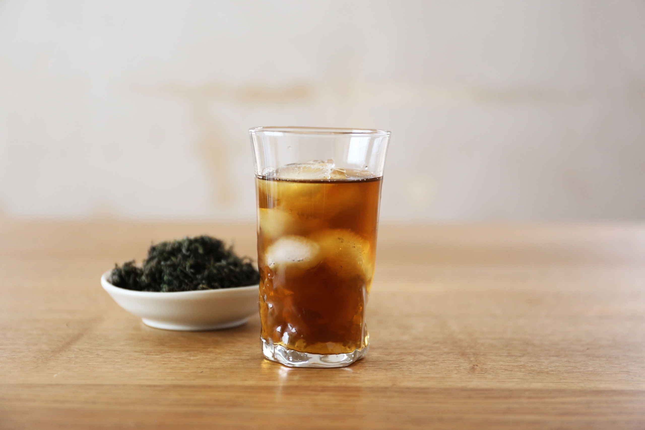 How to Brew Mugwort Tea Deliciously | Kawashimaya The Japan Store Blog