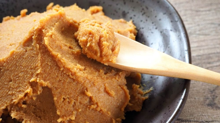 5 Best Miso Paste Substitutes to Use Immediately